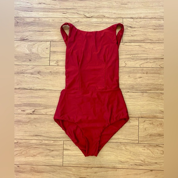 Roxy | Swim | Euc Shimmery Coral Roxy Low Back Bost Neck One Piece ...